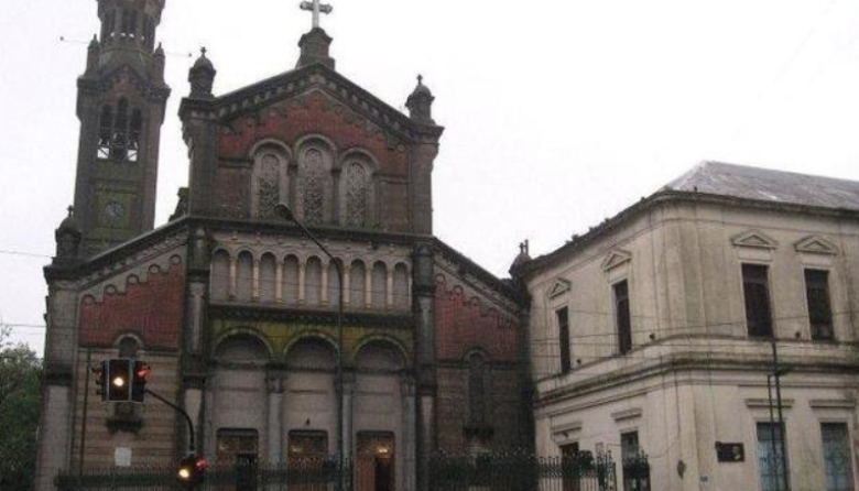 Un alumno entró al aula con un vidrio roto y generó alarma en un ...