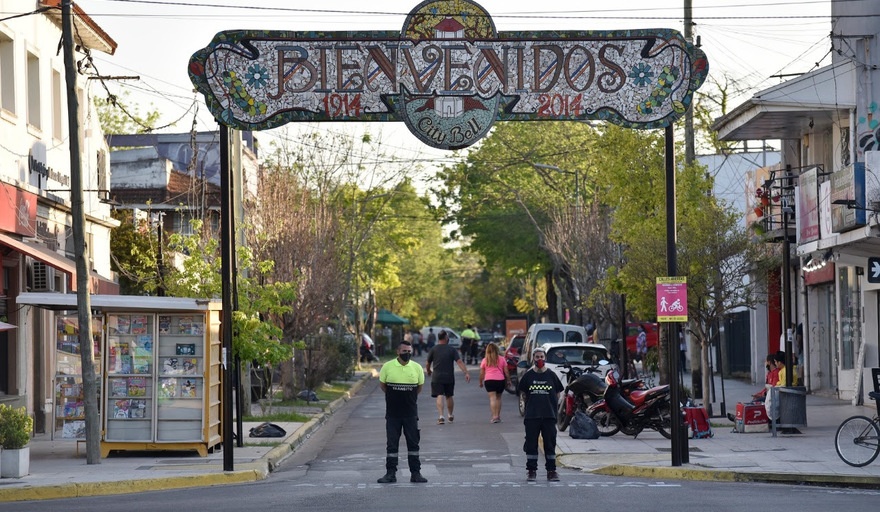 Remueven el arco de ingreso a City Bell: lo restaurarán para el ...